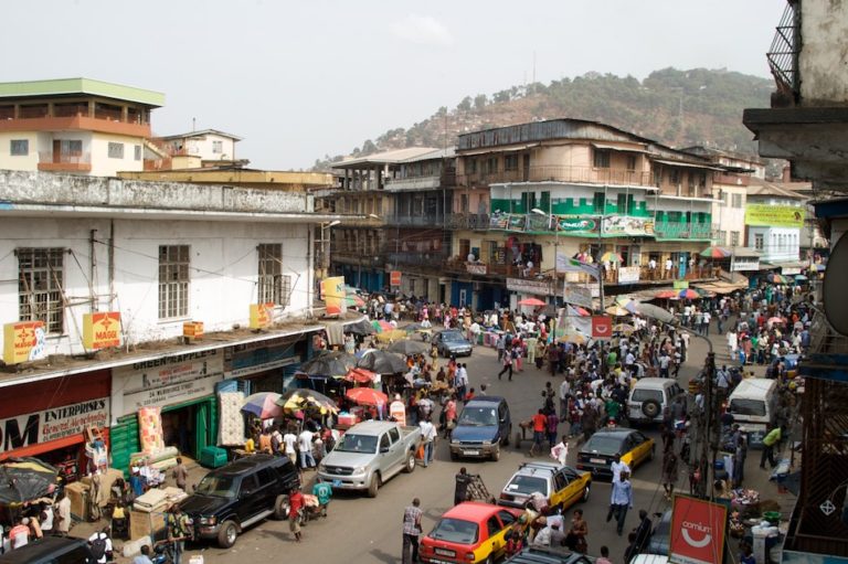 Freetown een stad die bruist van energie, kleur en charme - Stunningtravel